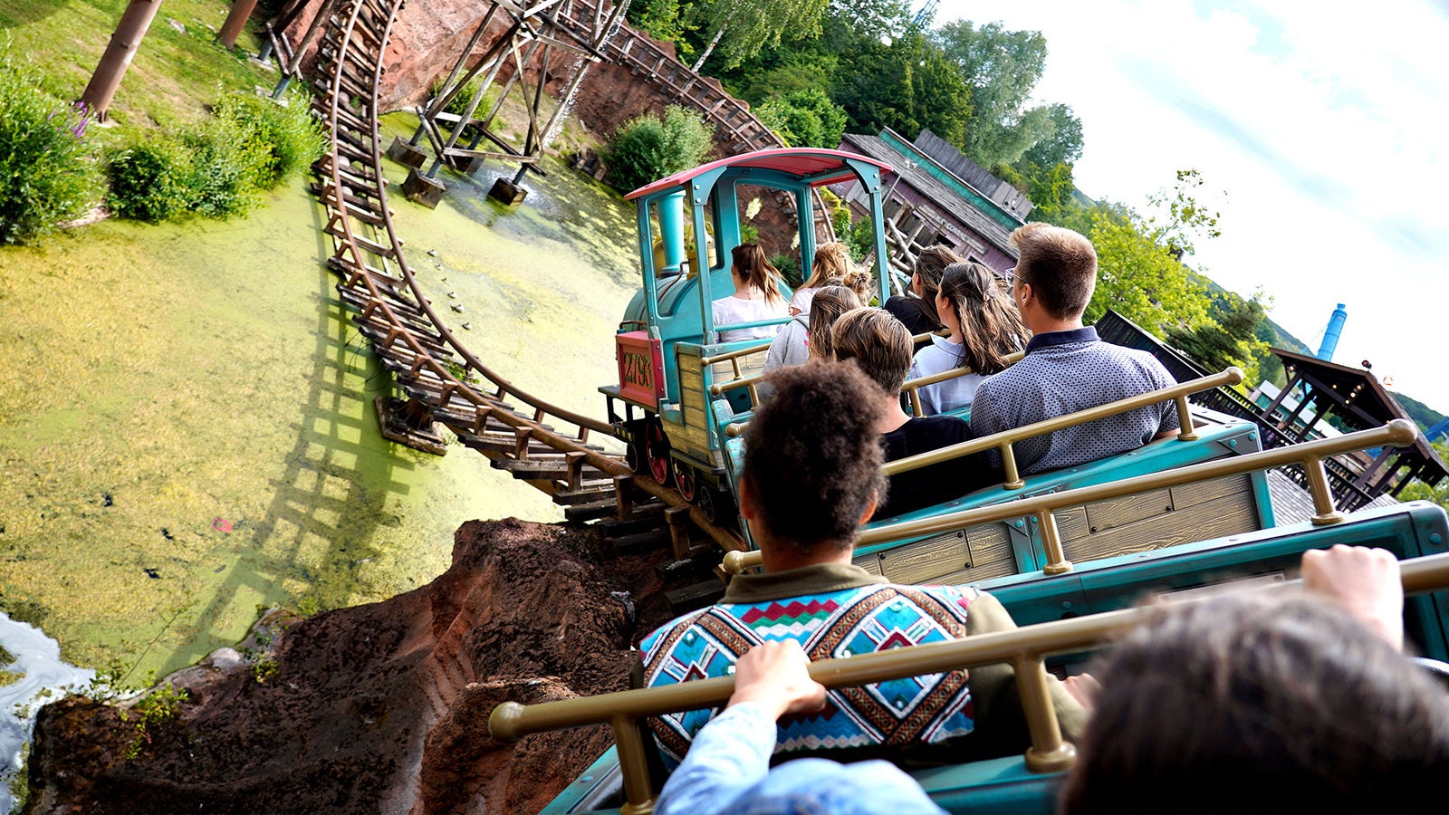 Walibi Belgium: The amusement park for the whole family